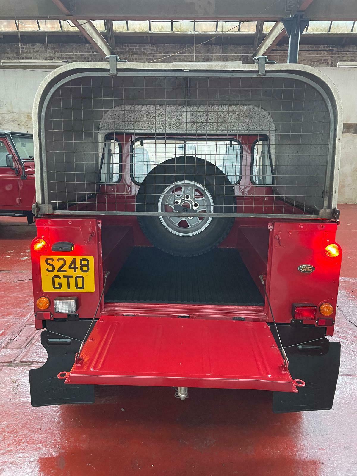 Land Rover Defender 90 Pickup - CSG Automotive Land Rover And Range ...